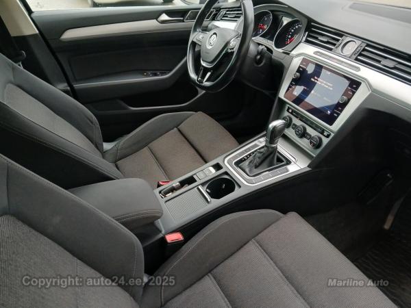 Black Volkswagen Passat 2018 in Tartu, with an engine capacity of 2.00 L and mileage of 225 thousand km for 13700 €, photo 11 on AUTOMOTO.COM.LV