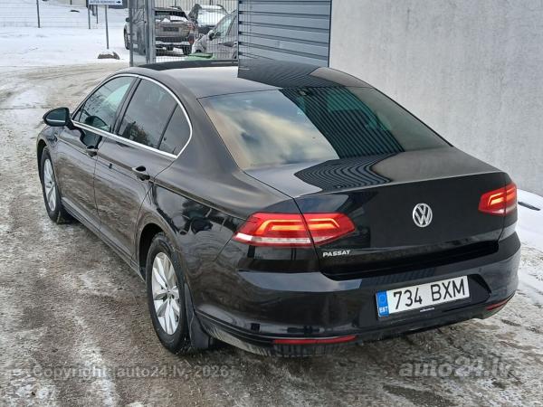 Black Volkswagen Passat 2018 in Tartu, with an engine capacity of 2.00 L and mileage of 225 thousand km for 12800 €, photo 8 on AUTOMOTO.COM.LV