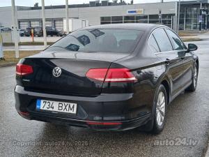 Black Volkswagen Passat 2018 in Tartu, with an engine capacity of 2.00 L and mileage of 225 thousand km for 12200 €, photo 7 on AUTOMOTO.COM.LV