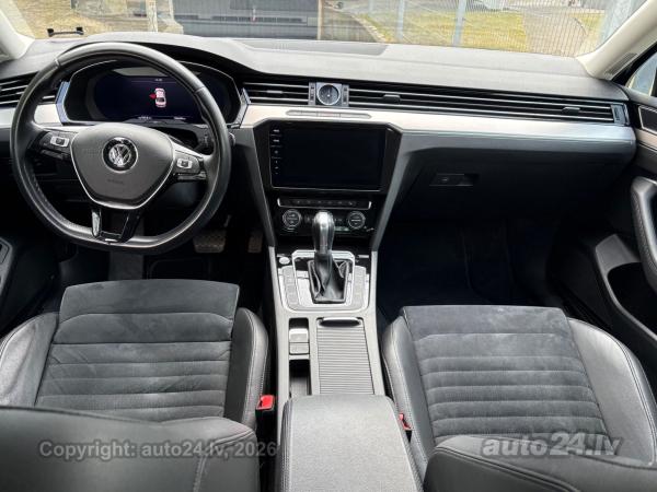 Black Volkswagen Passat 2018 in Rapla, with an engine capacity of 1.80 L and mileage of 110 thousand km for 16499 €, photo 6 on AUTOMOTO.COM.LV