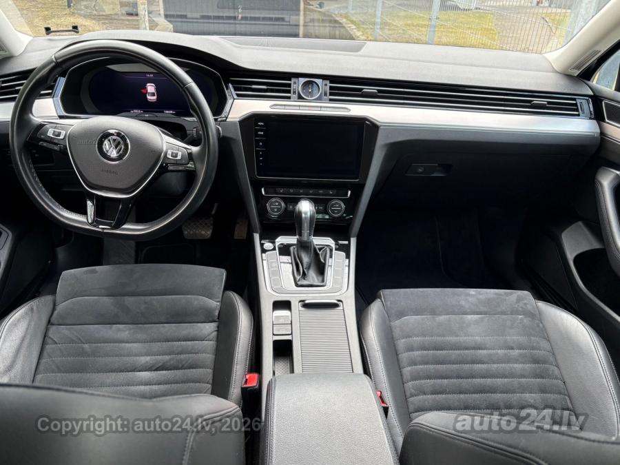 Black Volkswagen Passat 2018 in Rapla, with an engine capacity of 1.80 L and mileage of 110 thousand km for 16499 €, photo 7 on AUTOMOTO.COM.LV