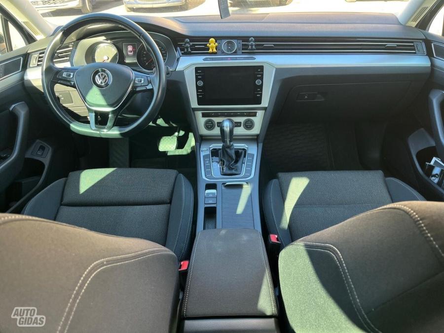 Melns Volkswagen Passat 2018 Klaipėda, ar dzinēja tilpumu 2.00 L un nobraukumu 93 tūkst. km par 16500 €, foto 13 vietnē AUTOMOTO.COM.LV