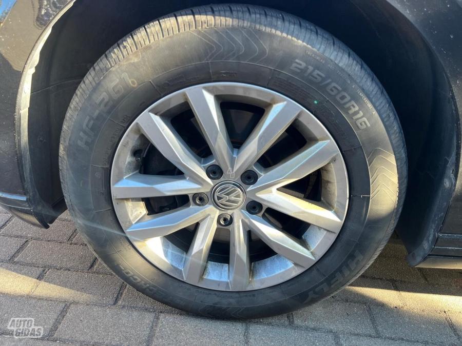 Melns Volkswagen Passat 2018 Klaipėda, ar dzinēja tilpumu 2.00 L un nobraukumu 93 tūkst. km par 16500 €, foto 16 vietnē AUTOMOTO.COM.LV