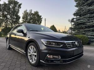 Black Volkswagen Passat 2018 in Kaunas, with an engine capacity of 1.40 L and mileage of 104 thousand km for 12150 €, photo 9 on AUTOMOTO.COM.LV