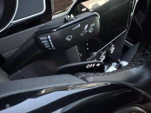 Black Volkswagen Passat 2018 in Kaunas, with an engine capacity of 1.40 L and mileage of 104 thousand km for 12150 €, photo 19 on AUTOMOTO.COM.LV