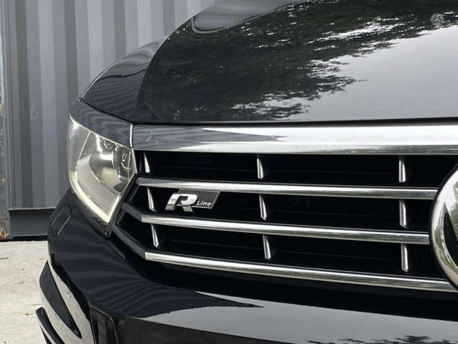 Melns Volkswagen Passat 2018 Viļņa, ar dzinēja tilpumu 1.97 L un nobraukumu 132 tūkst. km par 17500 €, foto 4 vietnē AUTOMOTO.COM.LV