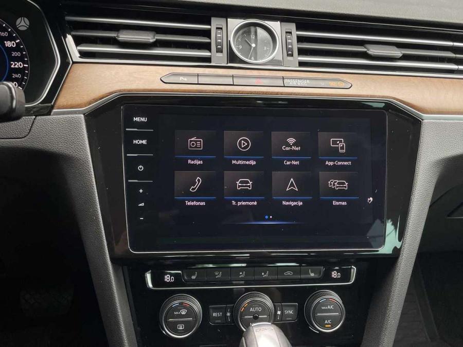 Melns Volkswagen Passat 2018 Viļņa, ar dzinēja tilpumu 1.97 L un nobraukumu 132 tūkst. km par 17500 €, foto 19 vietnē AUTOMOTO.COM.LV