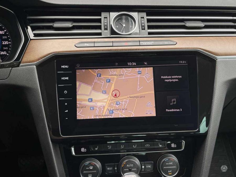Melns Volkswagen Passat 2018 Viļņa, ar dzinēja tilpumu 1.97 L un nobraukumu 132 tūkst. km par 17500 €, foto 20 vietnē AUTOMOTO.COM.LV