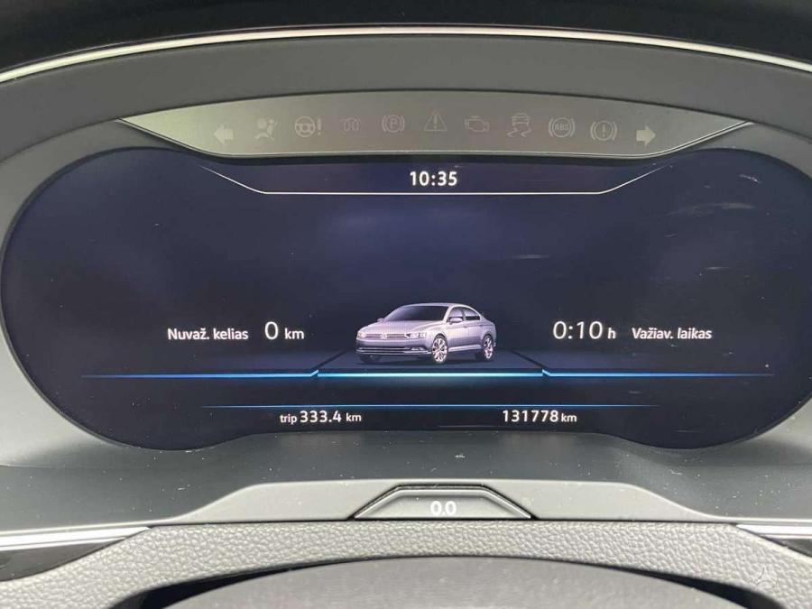 Melns Volkswagen Passat 2018 Viļņa, ar dzinēja tilpumu 1.97 L un nobraukumu 132 tūkst. km par 17500 €, foto 26 vietnē AUTOMOTO.COM.LV