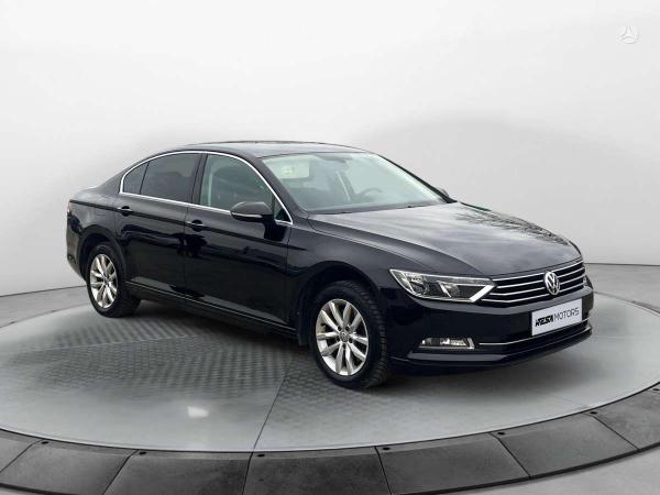 Melns Volkswagen Passat 2018 Klaipėda, ar dzinēja tilpumu 1.97 L un nobraukumu 98 tūkst. km par 15000 €, foto  vietnē AUTOMOTO.COM.LV