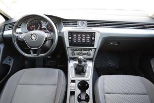 Melns Volkswagen Passat 2018 Viļņa, ar dzinēja tilpumu 1.40 L un nobraukumu 135 tūkst. km par 9750 €, foto 14 vietnē AUTOMOTO.COM.LV