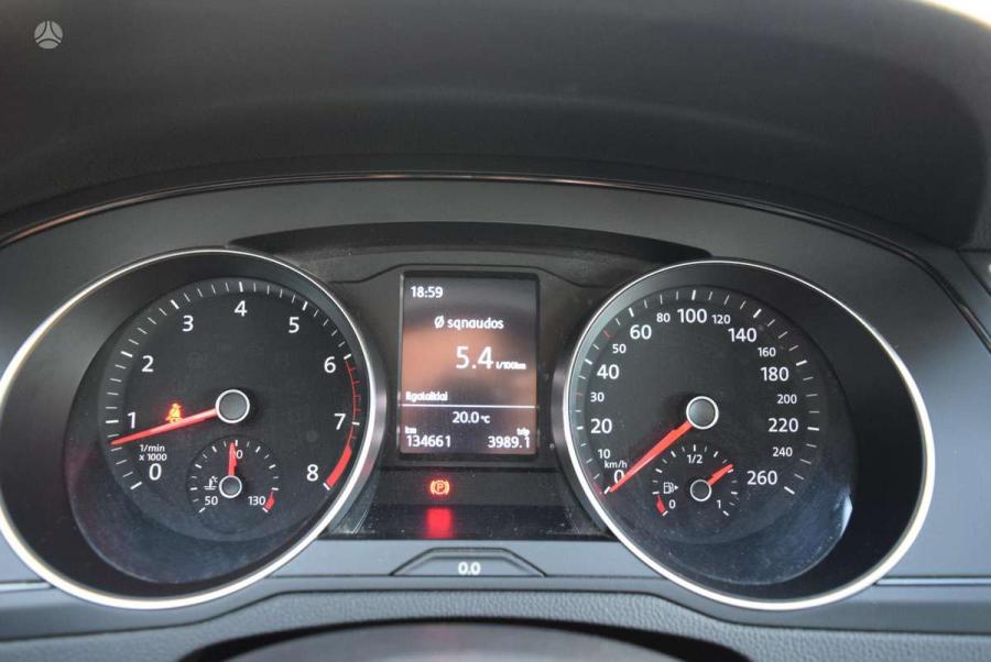 Melns Volkswagen Passat 2018 Viļņa, ar dzinēja tilpumu 1.40 L un nobraukumu 135 tūkst. km par 9750 €, foto 21 vietnē AUTOMOTO.COM.LV