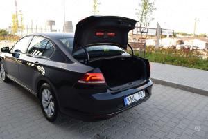 Melns Volkswagen Passat 2018 Viļņa, ar dzinēja tilpumu 1.40 L un nobraukumu 135 tūkst. km par 9750 €, foto 27 vietnē AUTOMOTO.COM.LV