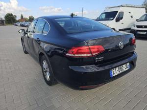 Black Volkswagen Passat 2018 in Taurage, with an engine capacity of 1.60 L and mileage of 289 thousand km for 7200 €, photo 5 on AUTOMOTO.COM.LV
