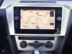 Black Volkswagen Passat 2018 in Taurage, with an engine capacity of 1.60 L and mileage of 289 thousand km for 7200 €, photo 15 on AUTOMOTO.COM.LV