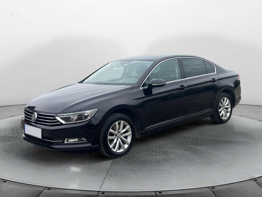 Melns Volkswagen Passat 2018 Klaipėda, ar dzinēja tilpumu 1.97 L un nobraukumu 98 tūkst. km par 14800 €, foto 4 vietnē AUTOMOTO.COM.LV