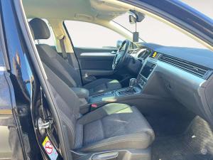 Melns Volkswagen Passat 2018 Klaipėda, ar dzinēja tilpumu 1.97 L un nobraukumu 98 tūkst. km par 14800 €, foto 13 vietnē AUTOMOTO.COM.LV