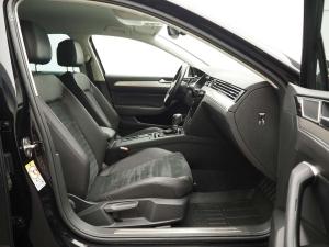 Melns Volkswagen Passat 2018 Viļņa, ar dzinēja tilpumu 1.97 L un nobraukumu 84 tūkst. km par 19500 €, foto 12 vietnē AUTOMOTO.COM.LV