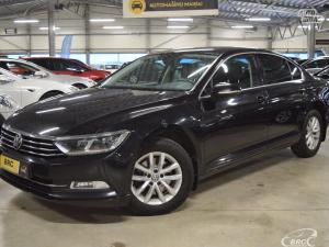 Black Volkswagen Passat 2019 in Riga, with an engine capacity of 1.50 L and mileage of 142 thousand km for 11500 €, photo 19 on AUTOMOTO.COM.LV