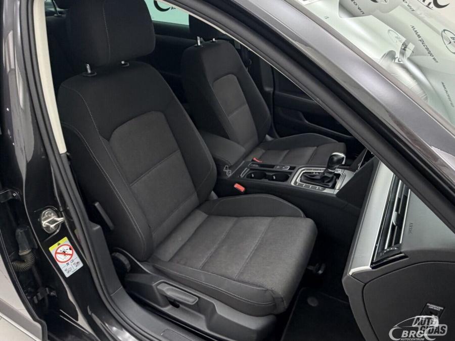 Черный Фольксваген Пассат 2019 в Авиженяй, объемом двигателя 1.50 л и пробегом 123 тыс. км за 14900 €, фото 8 на AUTOMOTO.COM.LV
