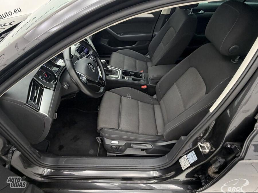 Черный Фольксваген Пассат 2019 в Авиженяй, объемом двигателя 1.50 л и пробегом 123 тыс. км за 14900 €, фото 23 на AUTOMOTO.COM.LV