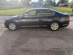 Black Volkswagen Passat 2019 in Tallinn, with an engine capacity of 1.60 L and mileage of 283 thousand km for 11000 €, photo 7 on AUTOMOTO.COM.LV