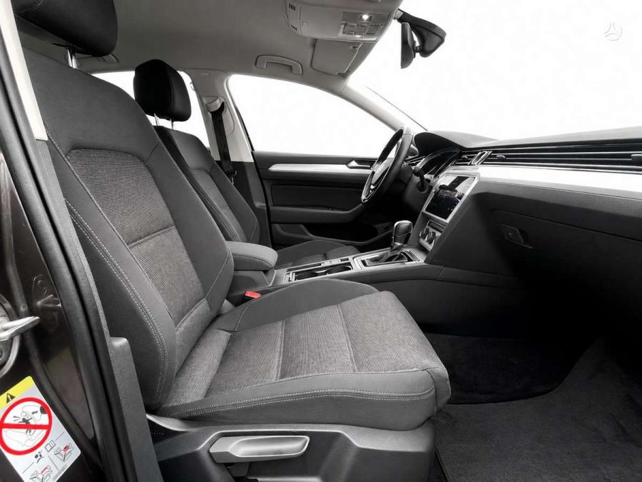 Melns Volkswagen Passat 2019 Kauņa, ar dzinēja tilpumu 1.39 L un nobraukumu 75 tūkst. km par 15500 €, foto 7 vietnē AUTOMOTO.COM.LV