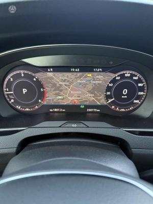 Black Volkswagen Passat 2019 in Kaunas, with an engine capacity of 1.97 L and mileage of 250 thousand km for 13200 €, photo 15 on AUTOMOTO.COM.LV