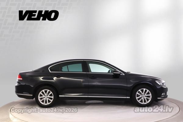Black Volkswagen Passat 2019 in Tallinn, with an engine capacity of 1.50 L and mileage of 99 thousand km for 16200 €, photo 3 on AUTOMOTO.COM.LV
