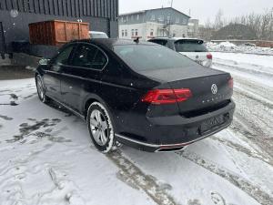 Black Volkswagen Passat 2020 in Vilnius, with an engine capacity of 1.97 L and mileage of 86 thousand km for 21500 €, photo 4 on AUTOMOTO.COM.LV