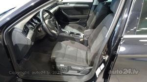 Melns Volkswagen Passat 2020 Tallina, ar dzinēja tilpumu 2.00 L un nobraukumu 115 tūkst. km par 19900 €, foto 8 vietnē AUTOMOTO.COM.LV