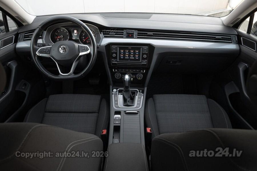 Melns Volkswagen Passat 2020 Jelgava, ar dzinēja tilpumu 1.50 L un nobraukumu 133 tūkst. km par 17319 €, foto 9 vietnē AUTOMOTO.COM.LV