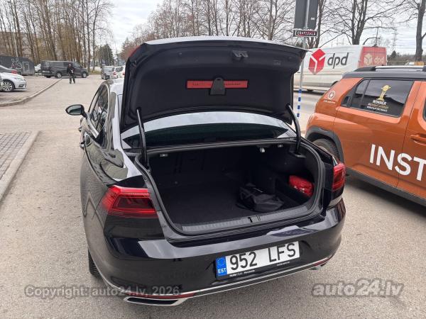 Black Volkswagen Passat 2020 in Tartu, with an engine capacity of 1.50 L and mileage of 130 thousand km for 18500 €, photo 7 on AUTOMOTO.COM.LV