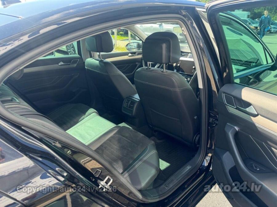 Melns Volkswagen Passat 2020 Tallina, ar dzinēja tilpumu 1.50 L un nobraukumu 137 tūkst. km par 16700 €, foto 10 vietnē AUTOMOTO.COM.LV