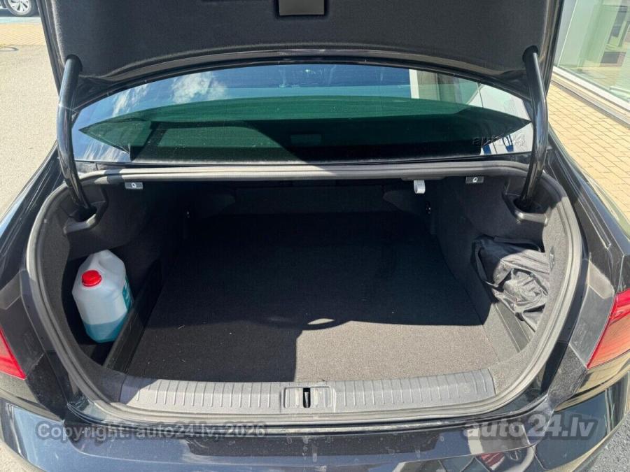 Melns Volkswagen Passat 2020 Tallina, ar dzinēja tilpumu 1.50 L un nobraukumu 137 tūkst. km par 16700 €, foto 12 vietnē AUTOMOTO.COM.LV