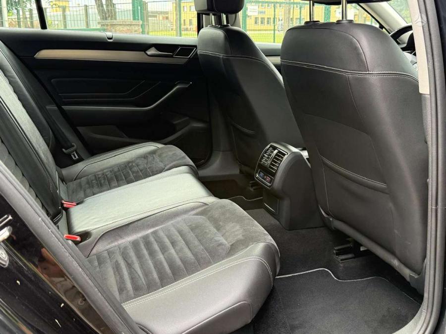 Melns Volkswagen Passat 2020 Tauragė, ar dzinēja tilpumu 1.97 L un nobraukumu 270 tūkst. km par 12500 €, foto 8 vietnē AUTOMOTO.COM.LV