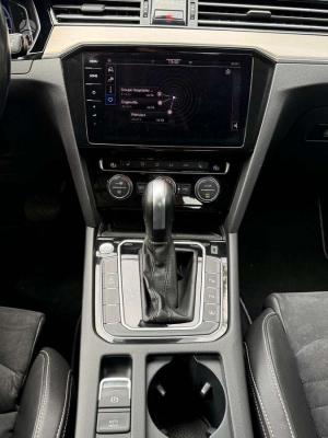 Melns Volkswagen Passat 2020 Tauragė, ar dzinēja tilpumu 1.97 L un nobraukumu 270 tūkst. km par 12500 €, foto 11 vietnē AUTOMOTO.COM.LV