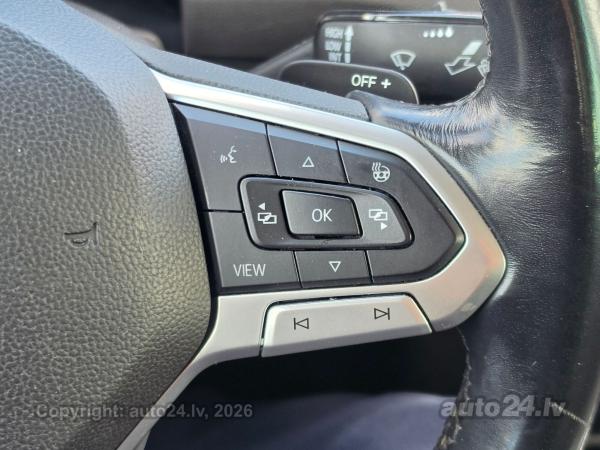 Melns Volkswagen Passat 2020 Tallina, ar dzinēja tilpumu 1.50 L un nobraukumu 127 tūkst. km par 17900 €, foto 10 vietnē AUTOMOTO.COM.LV