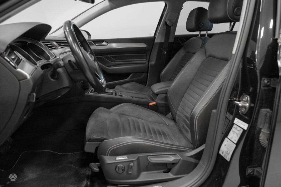 Melns Volkswagen Passat 2020 Viļņa, ar dzinēja tilpumu 1.50 L un nobraukumu 141 tūkst. km par 18600 €, foto 6 vietnē AUTOMOTO.COM.LV