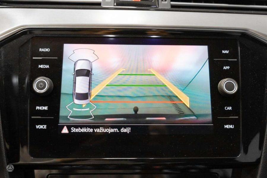Melns Volkswagen Passat 2020 Viļņa, ar dzinēja tilpumu 1.50 L un nobraukumu 141 tūkst. km par 18600 €, foto 17 vietnē AUTOMOTO.COM.LV