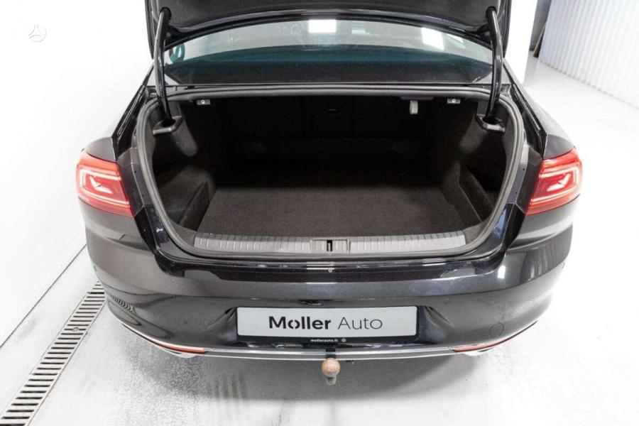 Melns Volkswagen Passat 2020 Viļņa, ar dzinēja tilpumu 1.50 L un nobraukumu 141 tūkst. km par 18600 €, foto 20 vietnē AUTOMOTO.COM.LV