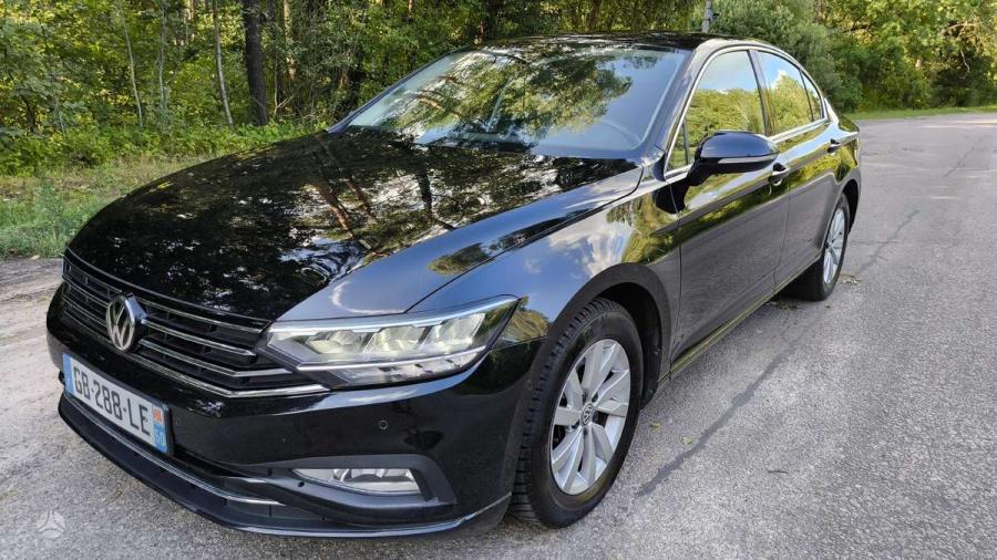 Melns Volkswagen Passat 2021 Kauņa, ar dzinēja tilpumu 1.60 L un nobraukumu 181 tūkst. km par 16700 €, foto 3 vietnē AUTOMOTO.COM.LV