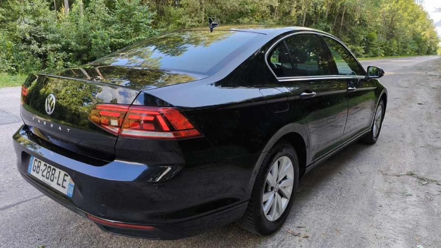 Melns Volkswagen Passat 2021 Kauņa, ar dzinēja tilpumu 1.60 L un nobraukumu 181 tūkst. km par 16700 €, foto 12 vietnē AUTOMOTO.COM.LV