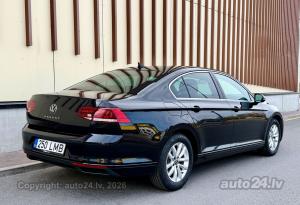 Black Volkswagen Passat 2021 in Tallinn, with an engine capacity of 1.50 L and mileage of 97 thousand km for 17990 €, photo 8 on AUTOMOTO.COM.LV