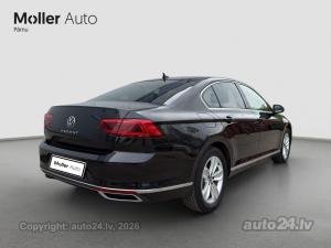 Black Volkswagen Passat 2021 in Parnu, with an engine capacity of 1.50 L and mileage of 89 thousand km for 22900 €, photo 3 on AUTOMOTO.COM.LV
