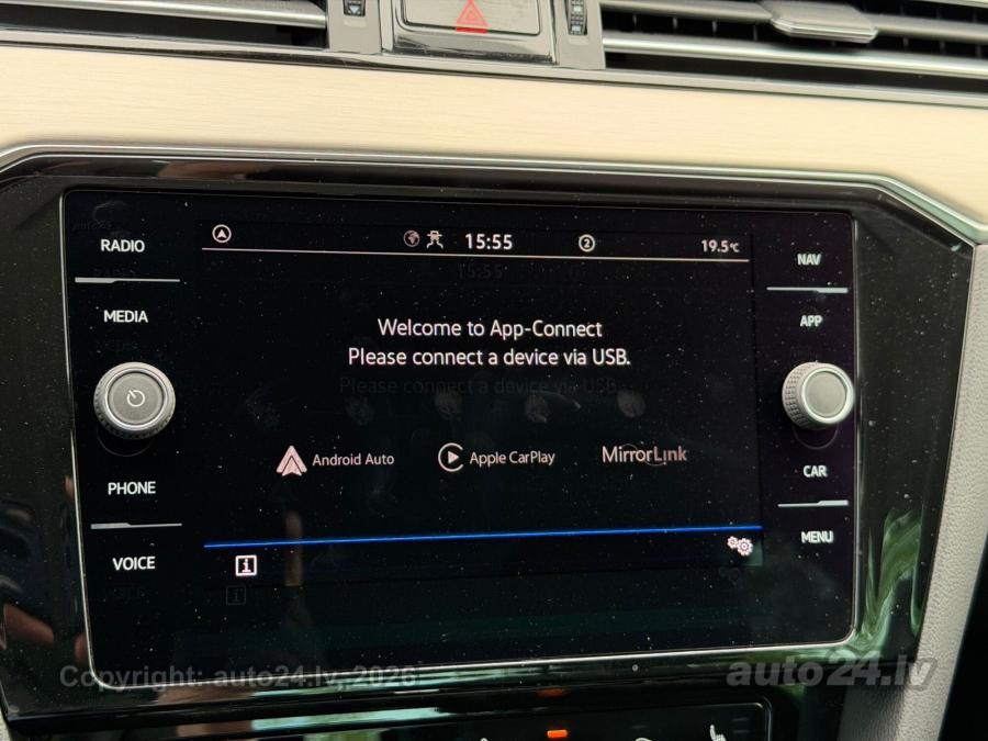 Black Volkswagen Passat 2021 in Parnu, with an engine capacity of 1.50 L and mileage of 89 thousand km for 22900 €, photo 14 on AUTOMOTO.COM.LV