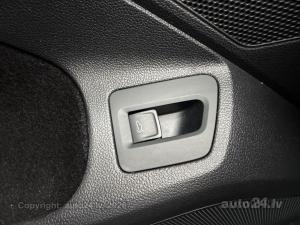 Black Volkswagen Passat 2021 in Parnu, with an engine capacity of 1.50 L and mileage of 89 thousand km for 22900 €, photo 26 on AUTOMOTO.COM.LV