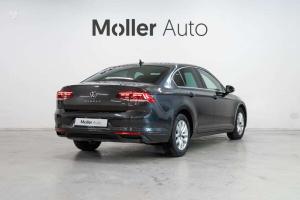 Black Volkswagen Passat 2021 in Vilnius, with an engine capacity of 1.50 L and mileage of 97 thousand km for 16600 €, photo 4 on AUTOMOTO.COM.LV