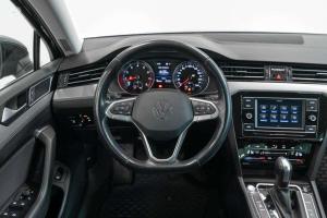 Black Volkswagen Passat 2021 in Vilnius, with an engine capacity of 1.50 L and mileage of 97 thousand km for 16600 €, photo 11 on AUTOMOTO.COM.LV