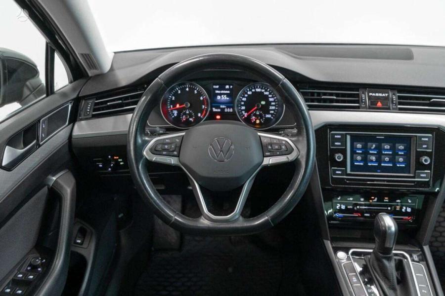 Black Volkswagen Passat 2021 in Vilnius, with an engine capacity of 1.50 L and mileage of 97 thousand km for 16600 €, photo 11 on AUTOMOTO.COM.LV